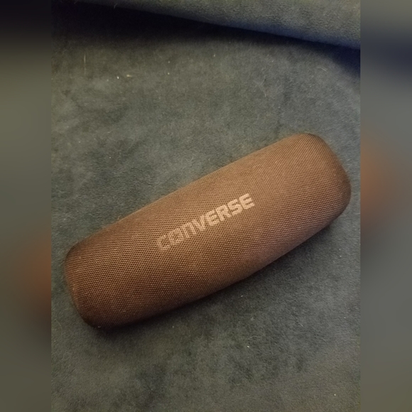 Converse | Accessories | Converse Mdium Case | Poshmark